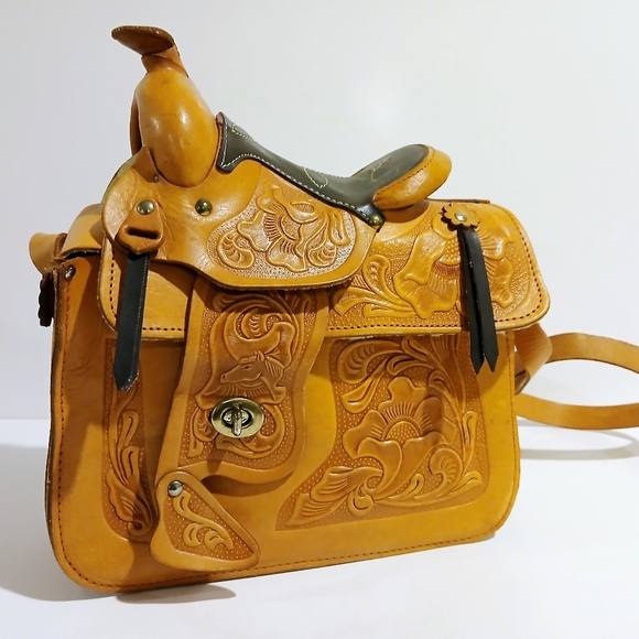 Bags | Vintage Saddlestyle Tan Tooled Leather Bag | Poshmark